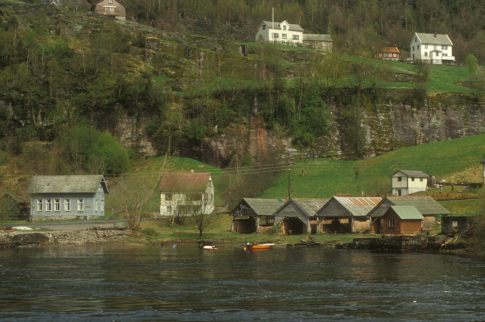 Straume - eit kulturhistorisk landskapsmuseum - DigitaltMuseum