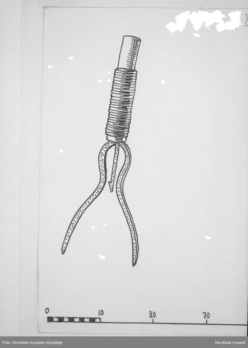 Teckning av fiskeredskap gjord av Ralph Teleki. Ljuster. Bohuslän ...