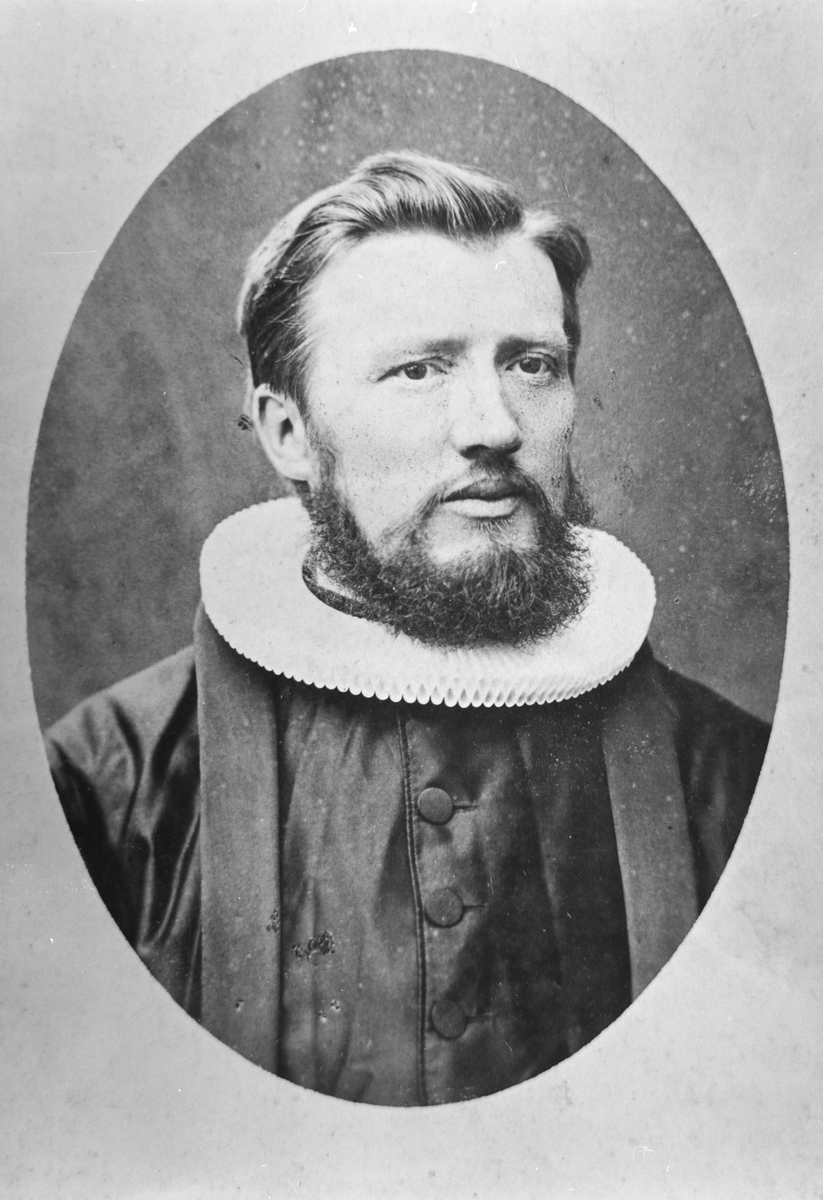 Misjonsprest - Ryfylkemuseet / DigitaltMuseum