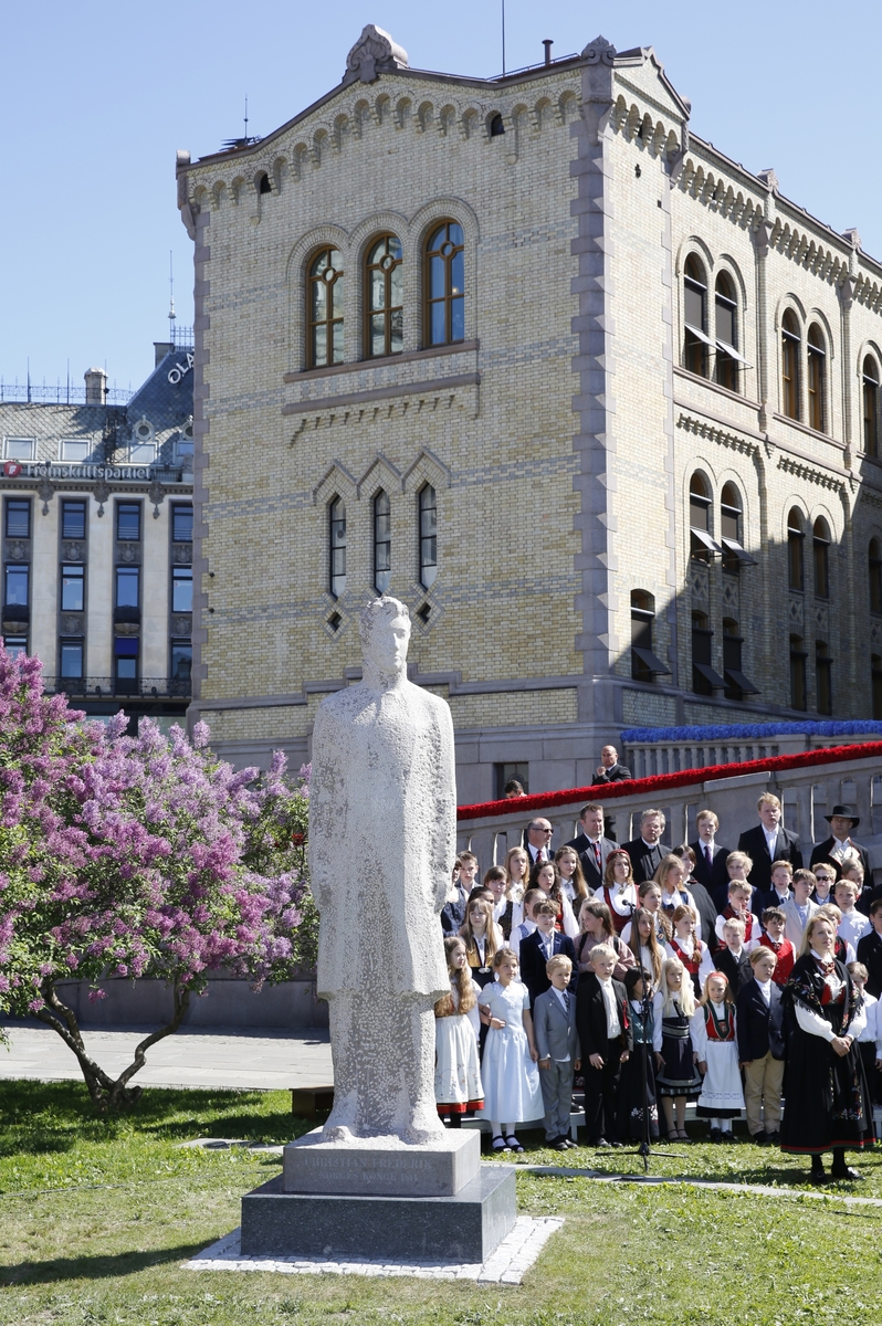 Christian Frederik monumentet på Eidsvolls plass - KORO / DigitaltMuseum