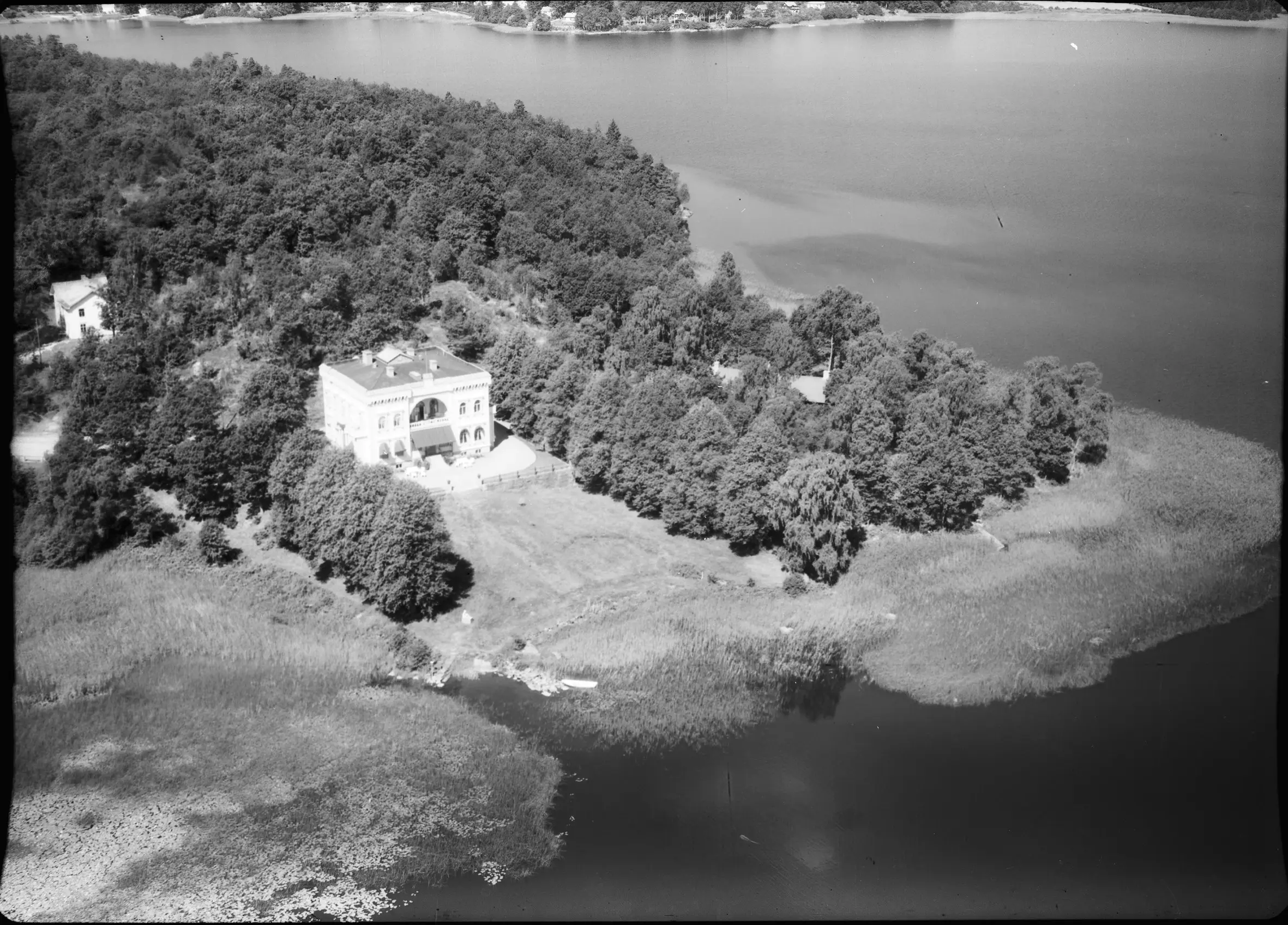 Slottsviken vid Rådasjön, Mölndals kommun. - Vänersborgs museum ...