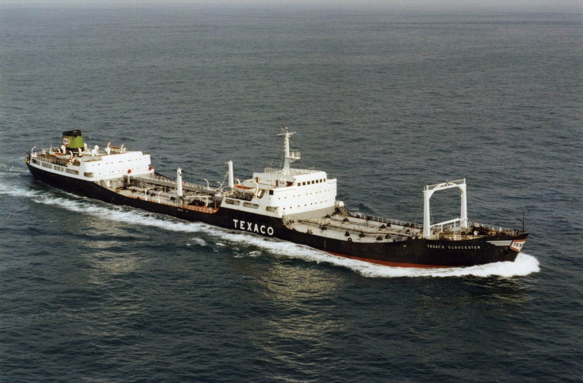 Ägare:/1970-81/: Texaco Overseas Tankship Ltd. Hemort: London ...