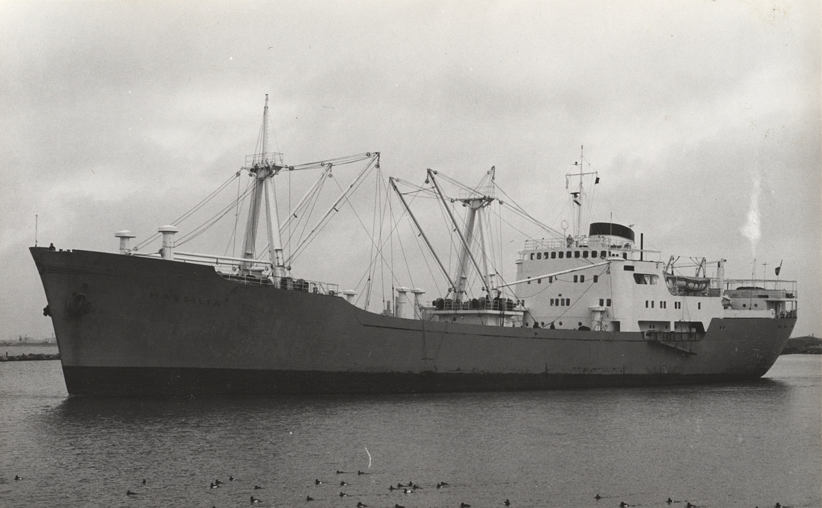 M/S MASSILIA. Fotot taget den 3/2 1968. - Sjöhistoriska museet ...