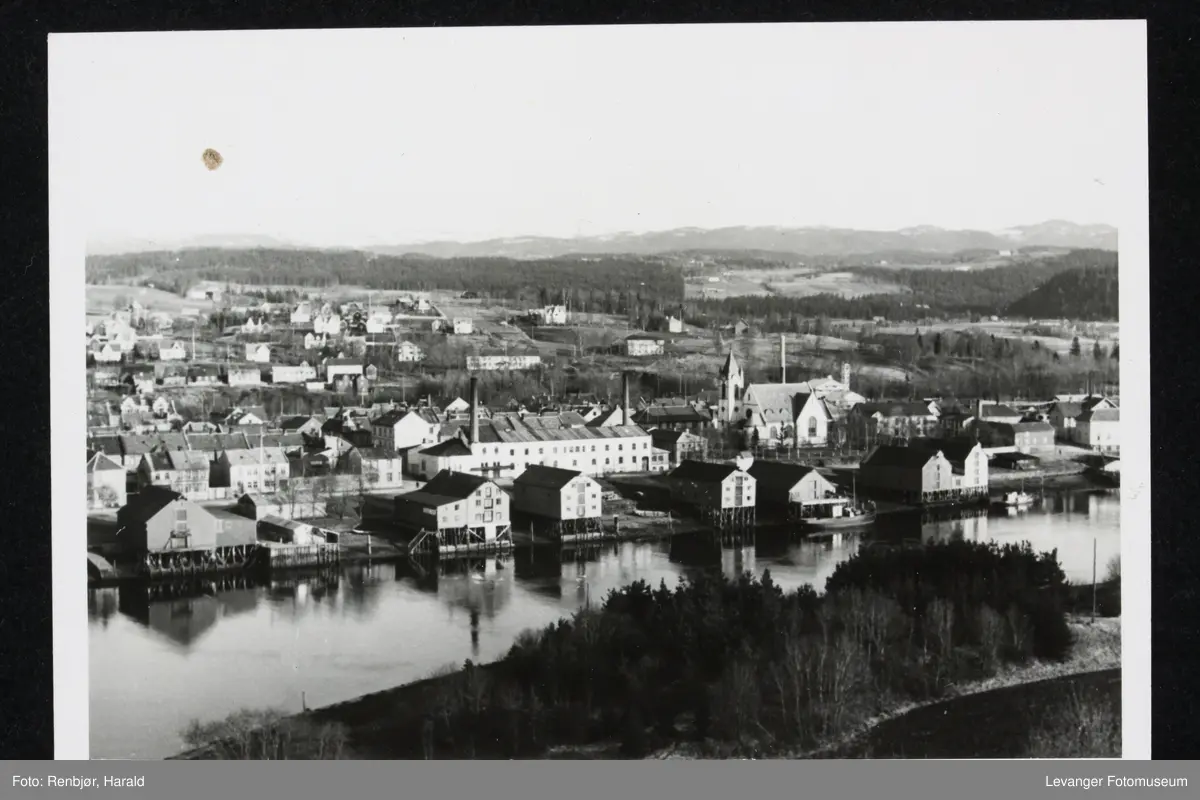Utsikt over Levanger. - Levanger Fotomuseum / DigitaltMuseum