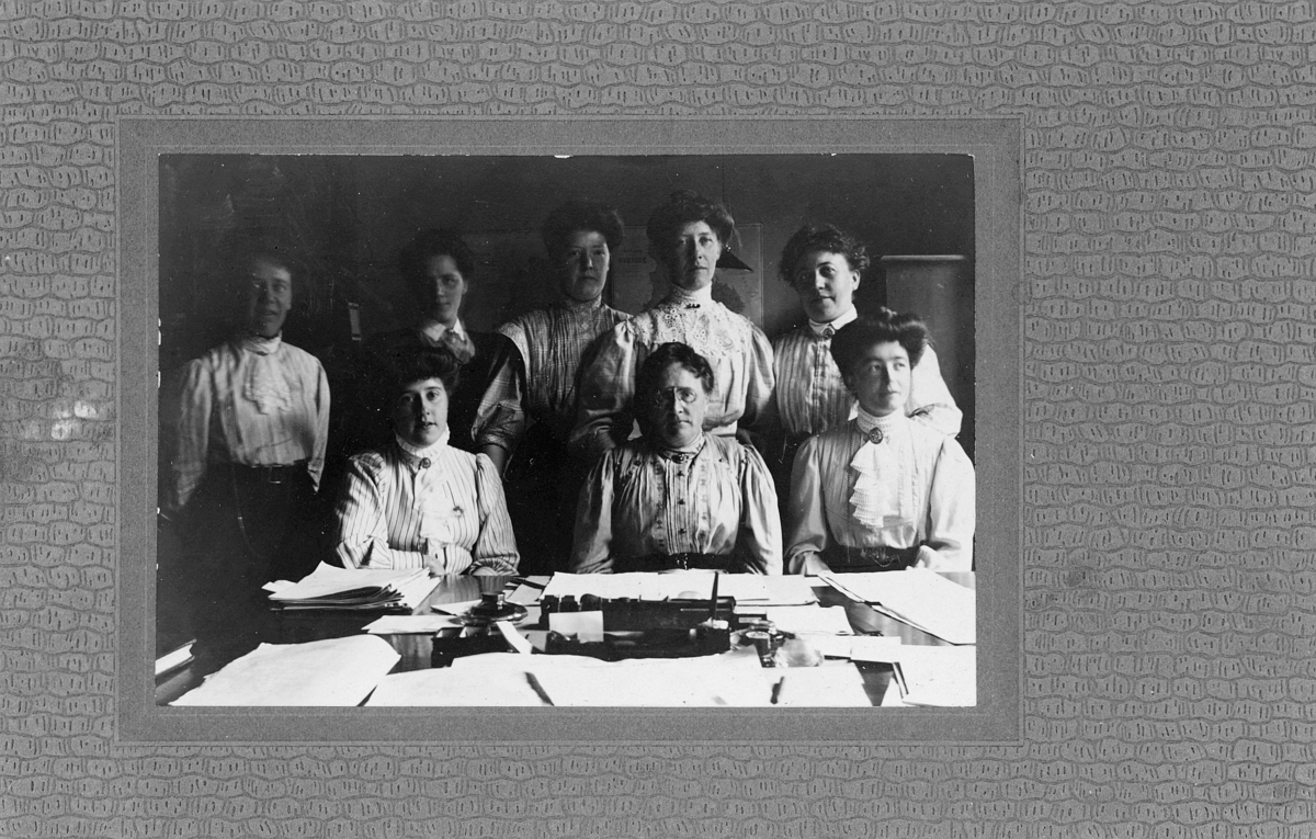 Elsa Berg, Helga Palmgren,Ellen Spetz, Heddy Lundbohm, Sigrid ...