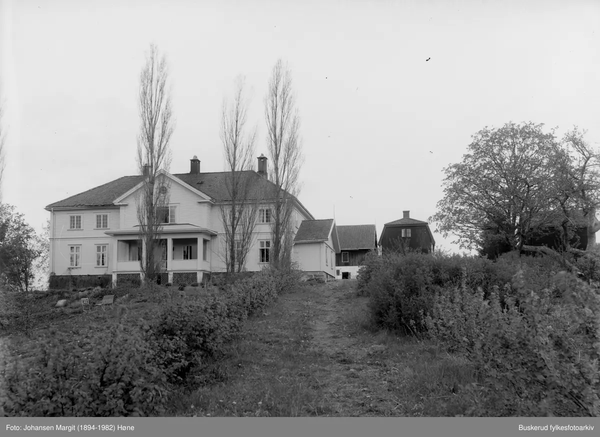 Tanberg gård i Norderhov - Buskerud fylkesfotoarkiv / DigitaltMuseum