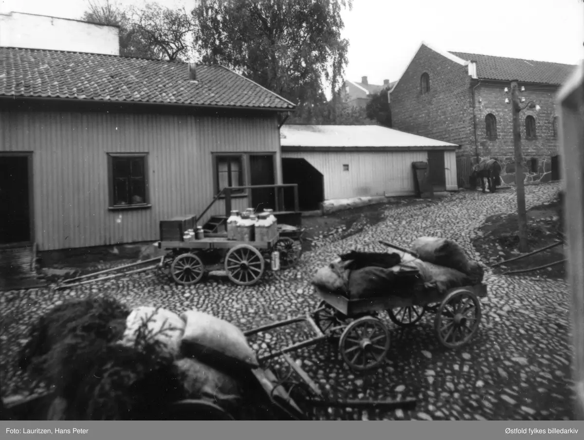 Fotografier etter Hans Peter Lauritzen - Østfold fylkes billedarkiv ...