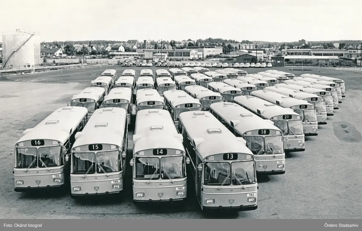 Leverans av 39 bussar Scania CR76, 1967 - Örebro Stadsarkiv ...