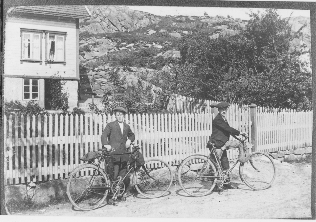 Syklister - Dalane Folkemuseum / DigitaltMuseum