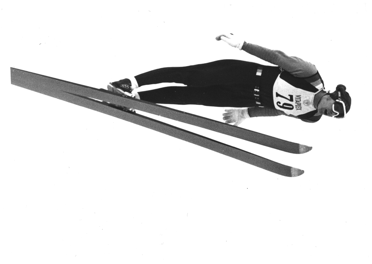 Kollen Jim Maki 1ste hopp - DEXTRA Photo / DigitaltMuseum