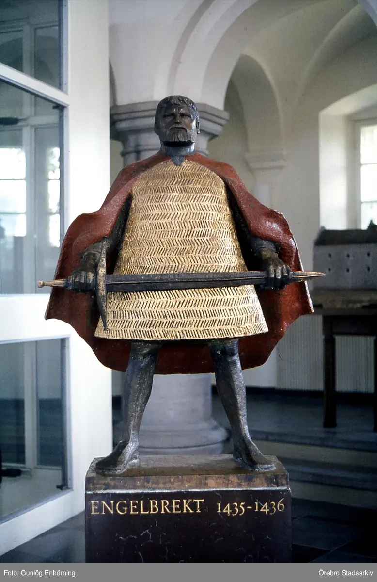 Staty av Engelbrekt, 1980-tal - Örebro Stadsarkiv / DigitaltMuseum