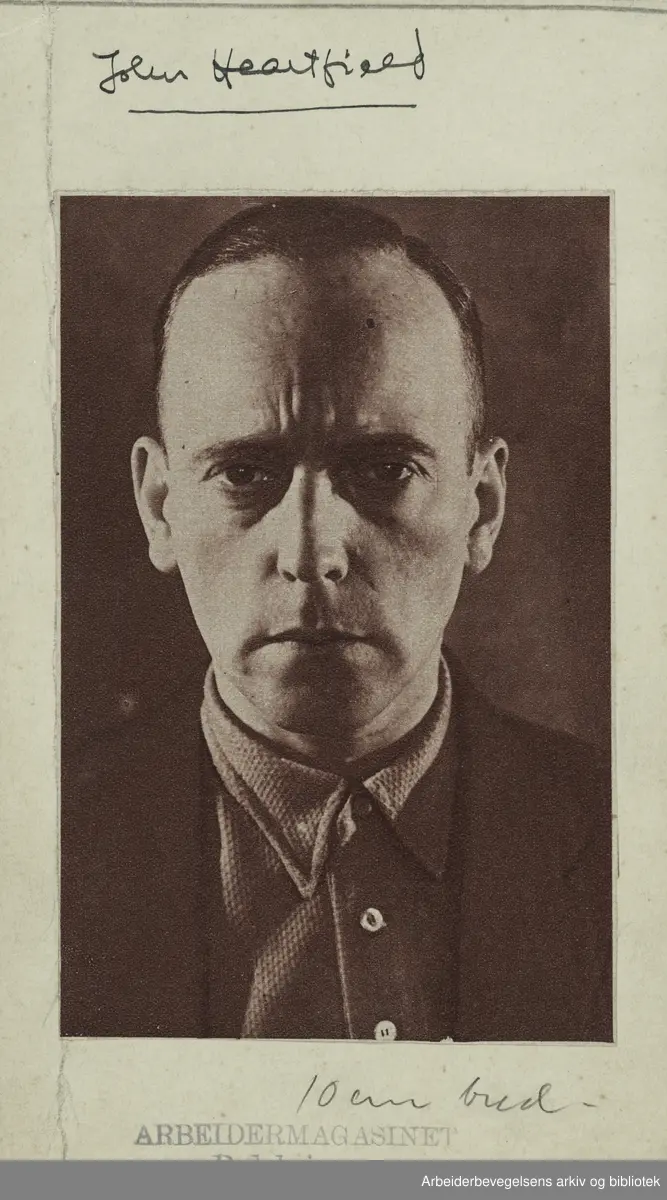 John Heartfield eg. Helmut Herzfeld (1891-1968). Billedkunstner ...