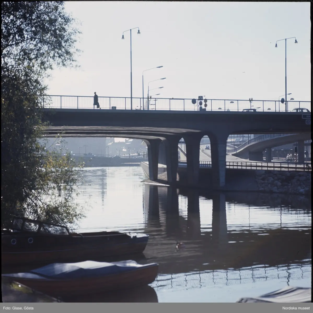 Broar över vatten i Stockholm. - Nordiska museet / DigitaltMuseum