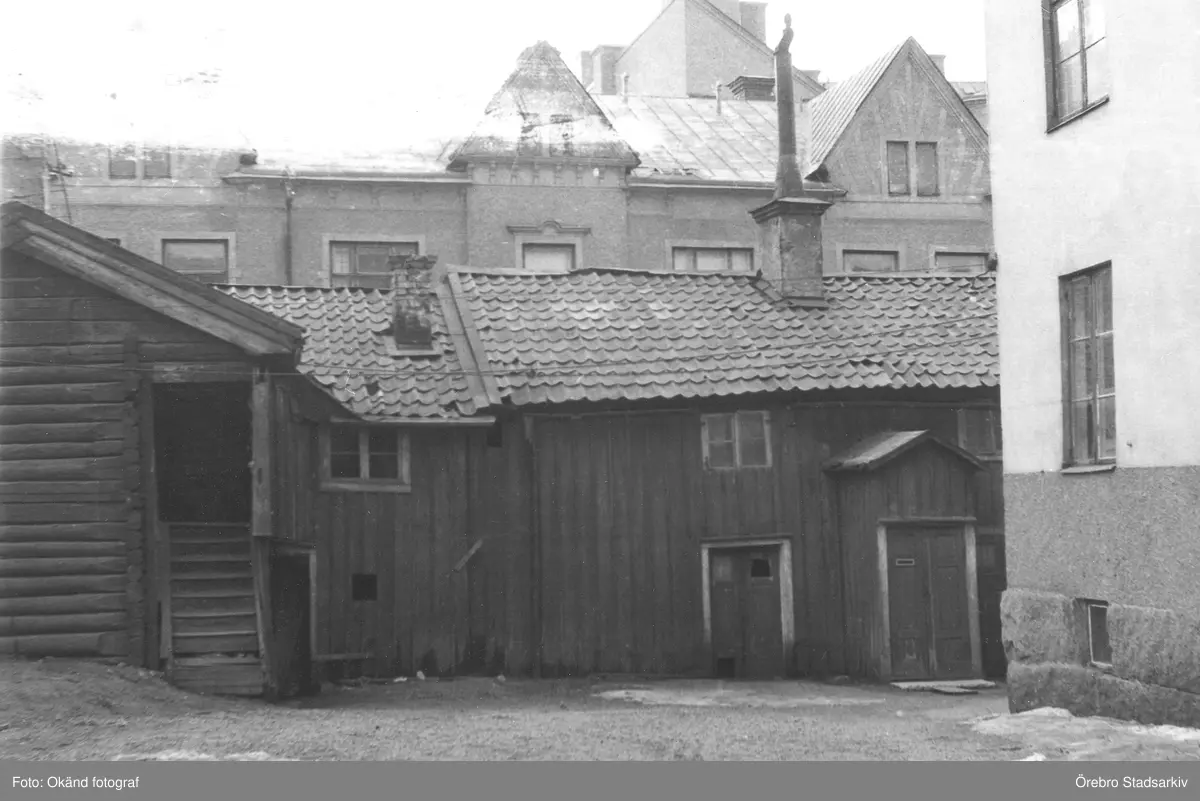 Gården Gamla gatan 15, 1930-tal - Örebro Stadsarkiv / DigitaltMuseum