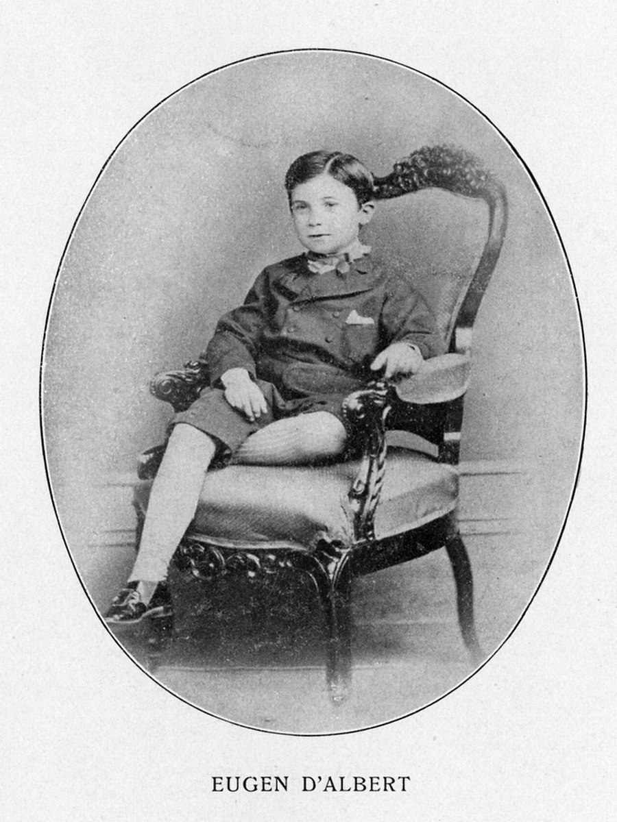 Ti ulike foto, tegninger og trykk som viser Eugen d`Albert. -#N# Ringve ...