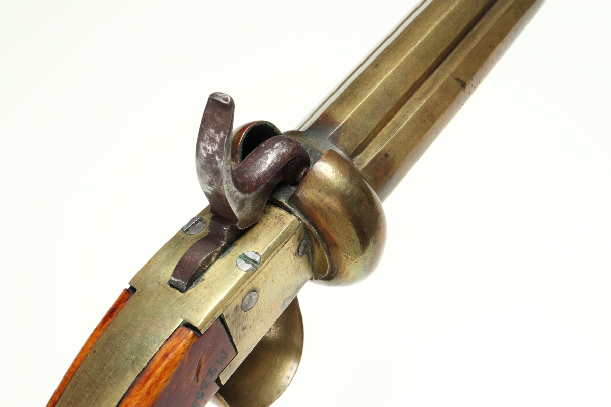 Revolver - Kulturparken Småland / Smålands museum / DigitaltMuseum