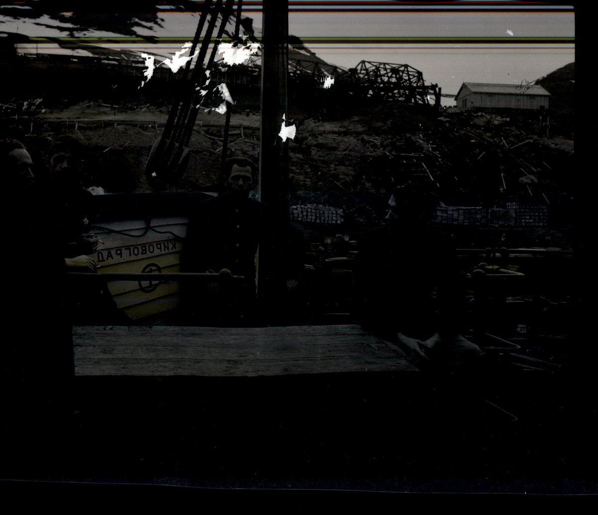 Bilde etter Abram I Gilbo, som var i Pyramiden i 1946-1948(oppbygging ...