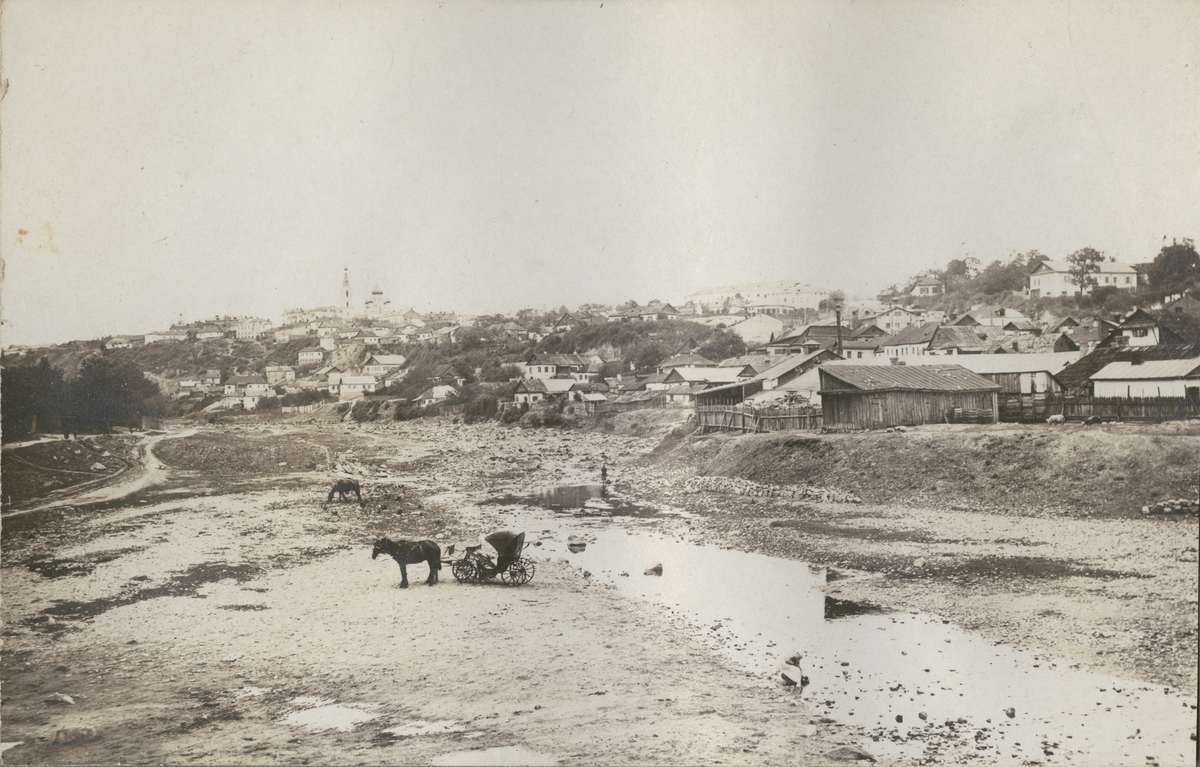Text i fotoalbum: "Maj 1918. Shitomir, Ukraina." - Armémuseum ...