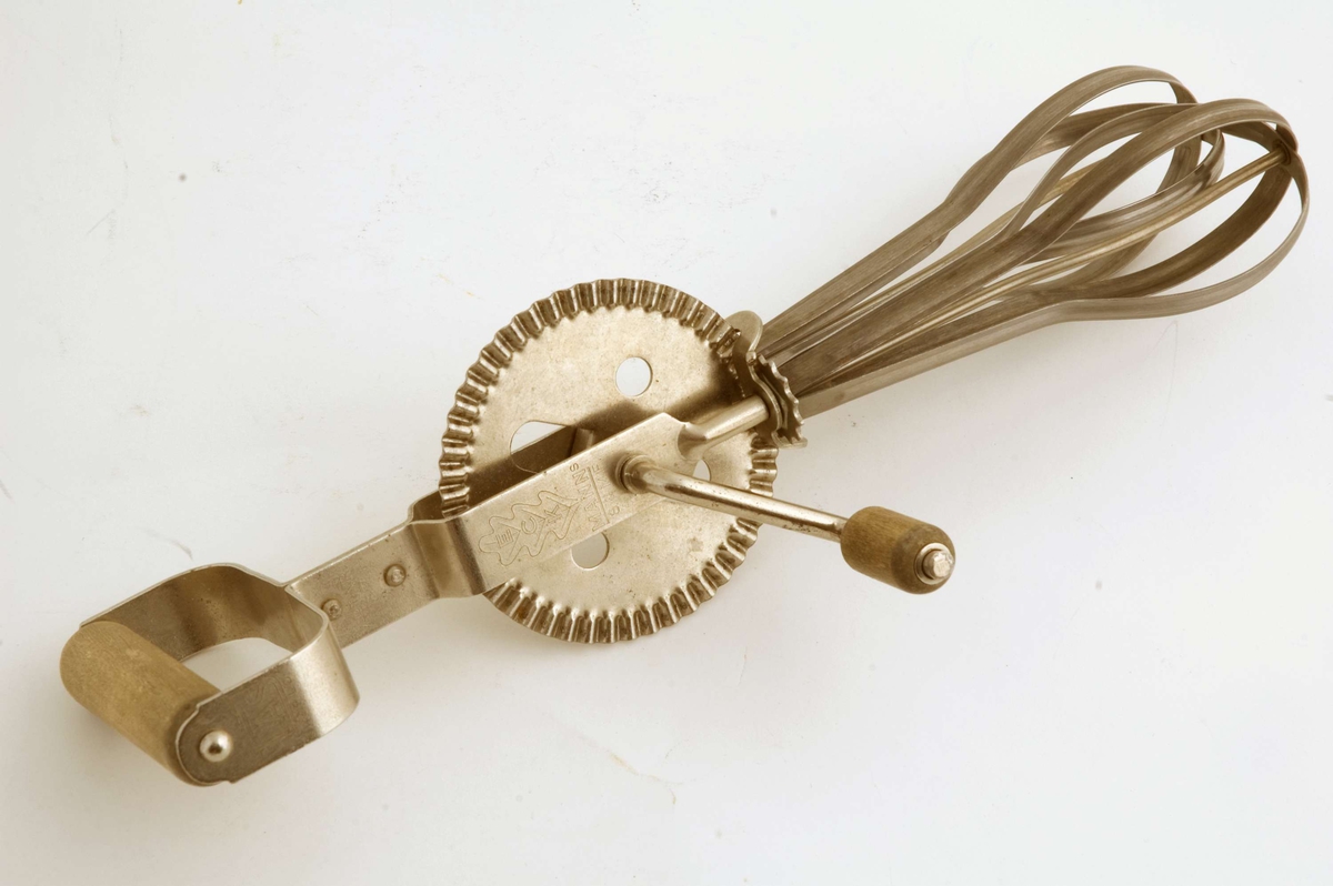 Hjulvisp - Norsk Folkemuseum / DigitaltMuseum