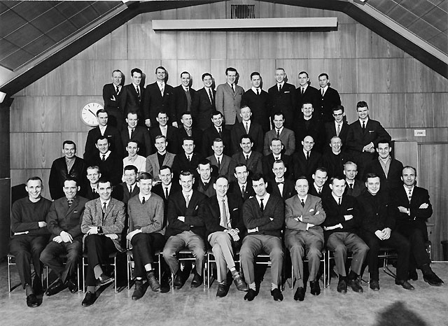 Sittande 1:a raden fr v: Ove Häggkvist, Karl-Erik Hamrén, HC Wigren ...