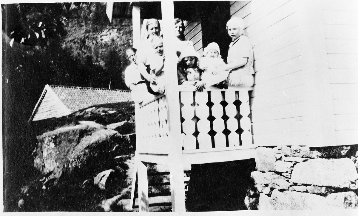 Bislag, 7 personar - Ryfylkemuseet / DigitaltMuseum