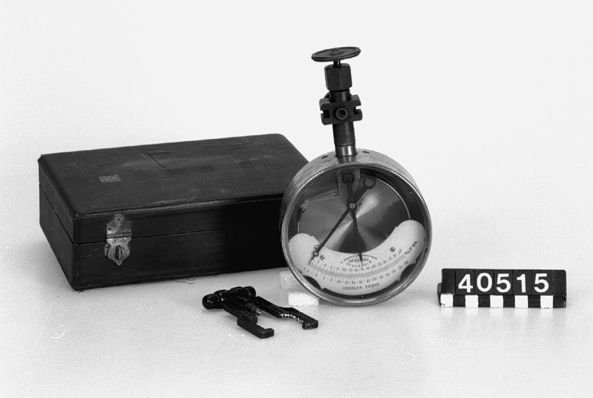 Manometer, Absolut tryck - Tekniska museet / DigitaltMuseum