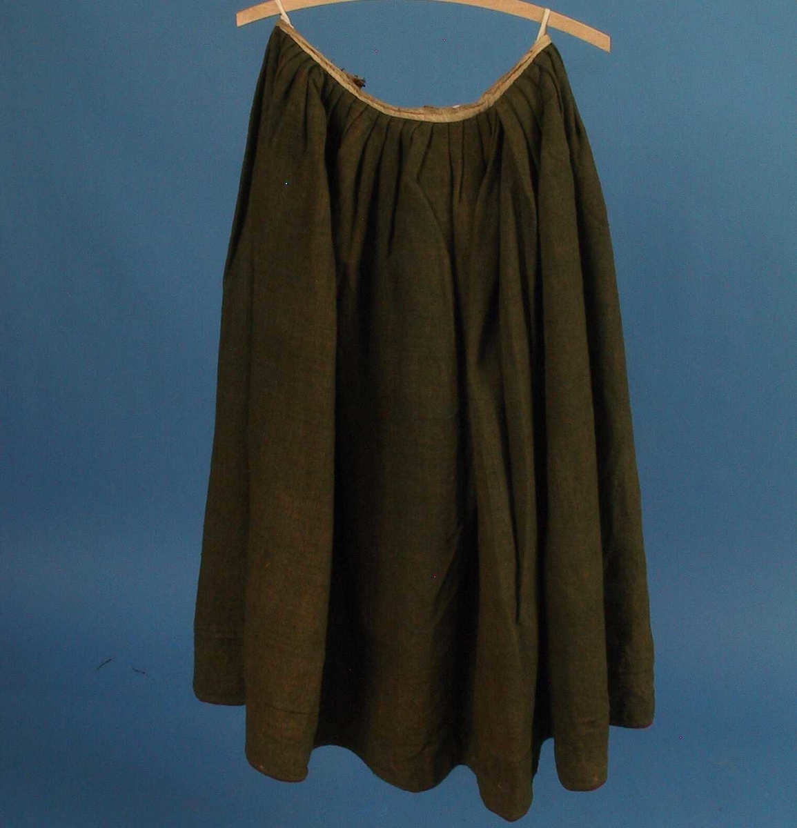 Skjørt (stakk). - Aust-Agder museum og arkiv – KUBEN / DigitaltMuseum