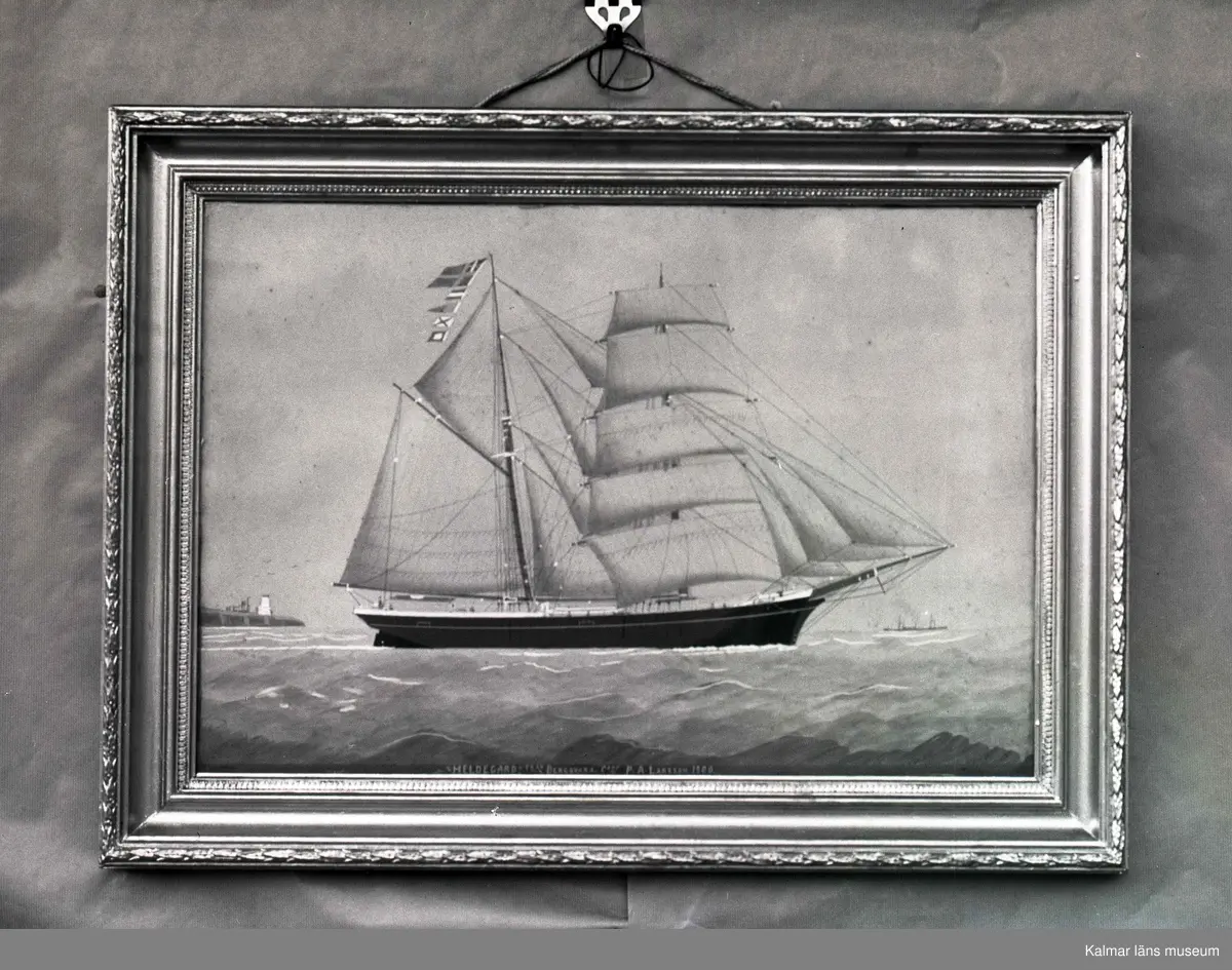 Text Hildegard av Bergkvara kapten P.A. Larsson 1900. Skonert byggd ...