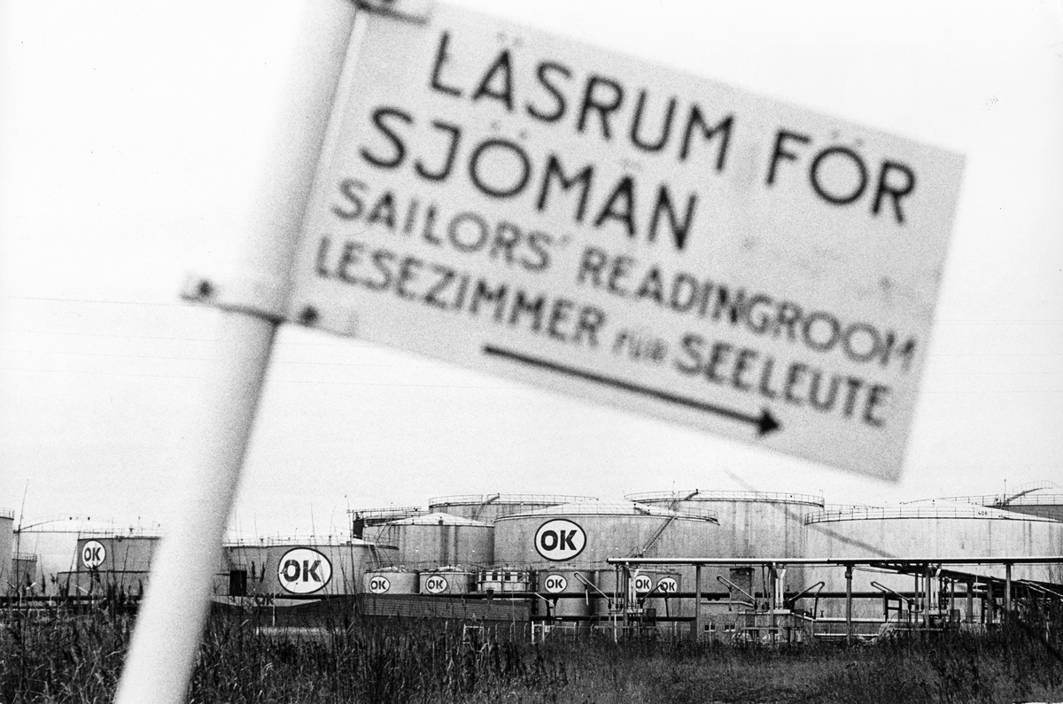 Fartyg anlöper i dag Gävles nya kajer vid Fredriksskans. Bilden (skylt ...