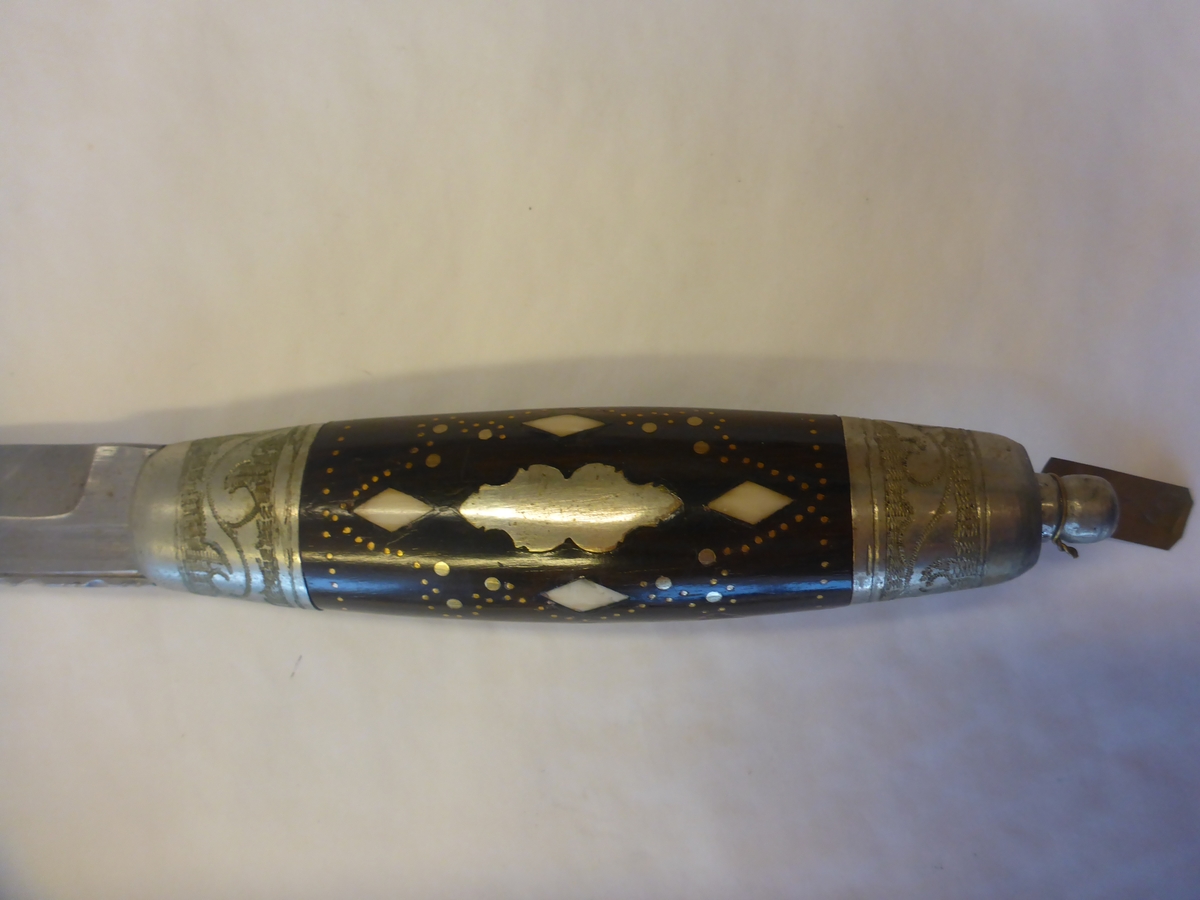 kniv - Mjøsmuseet / DigitaltMuseum