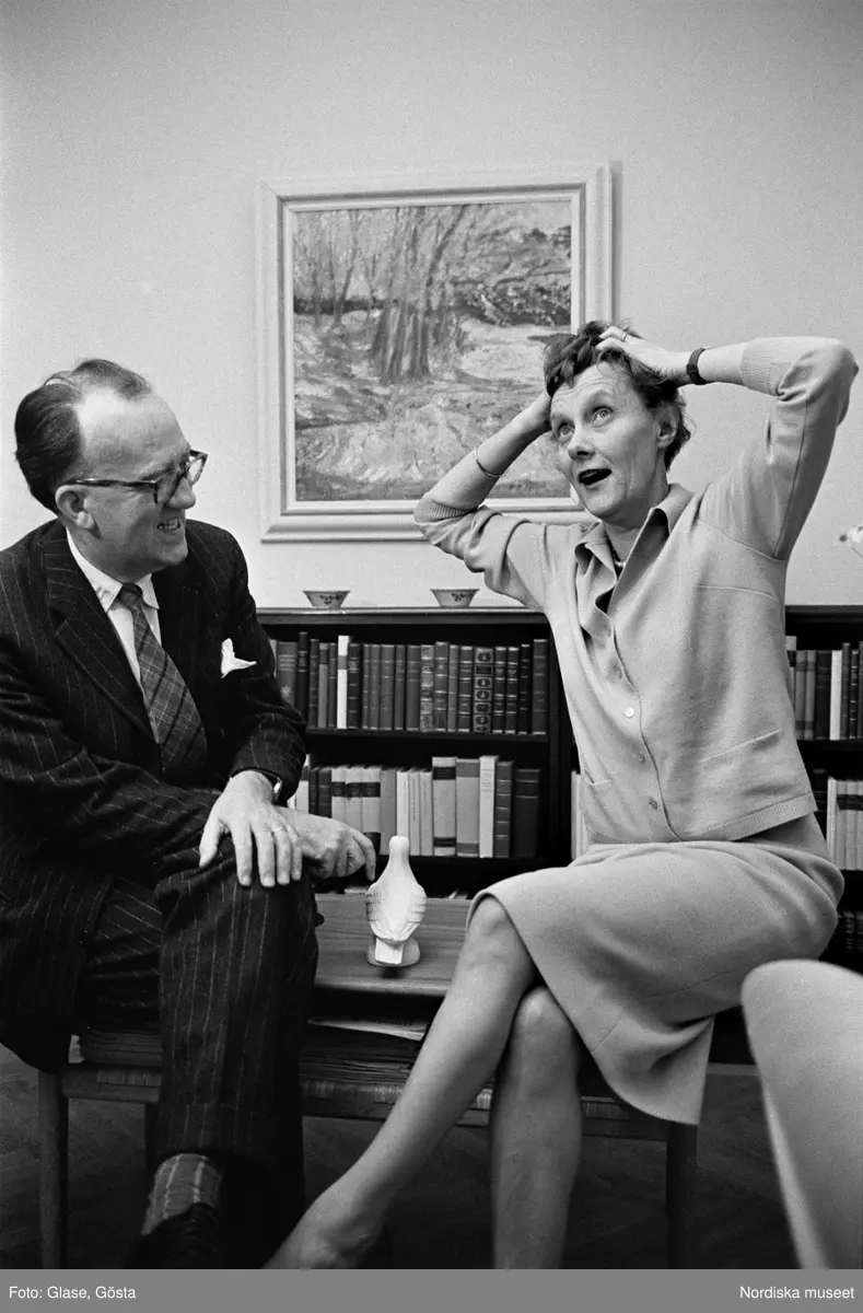 Författaren Astrid Lindgren i samtal med radio- och tv-mannen Per ...