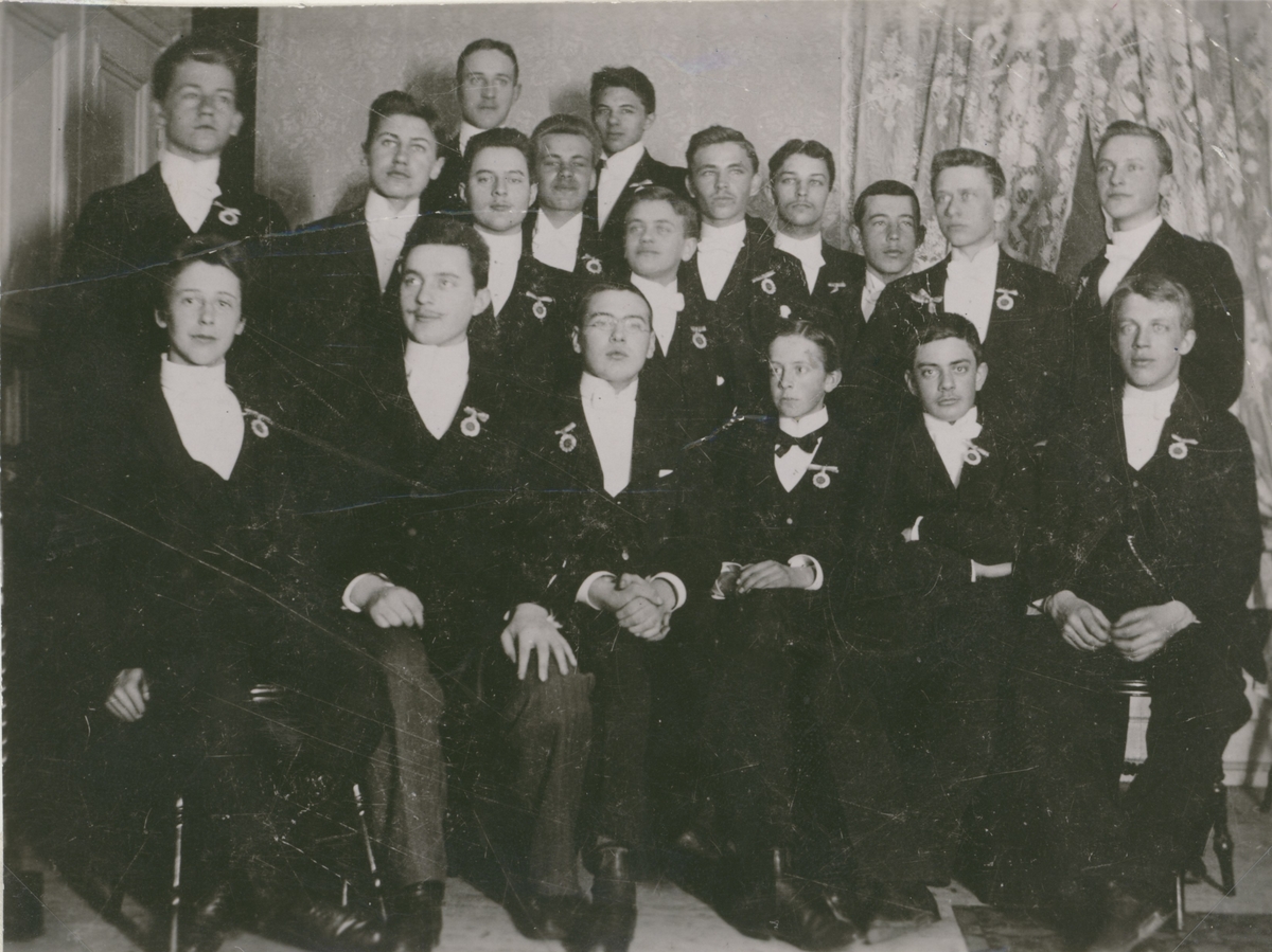 Sällskapet G.H. har ett sammanträde 1901 vid Kalmar Högre allmänna ...