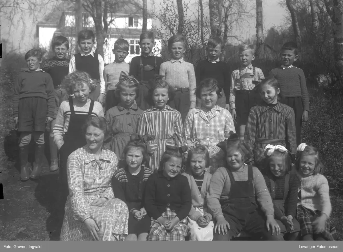 Skolebilde Fra Folkeskole Nesheim Skole Levanger Fotomuseum