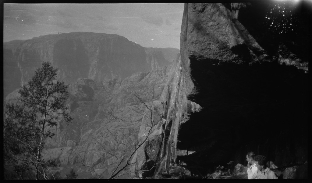 Fjelltur. Forsand-Tindefjell-Eiane. Sverre Idsøe, Rasmus Kyvik og ...
