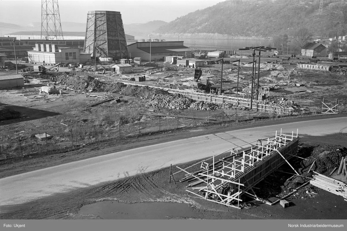 Oppfølging av ammoniakkfabrikk. - Norsk Industriarbeidermuseum ...
