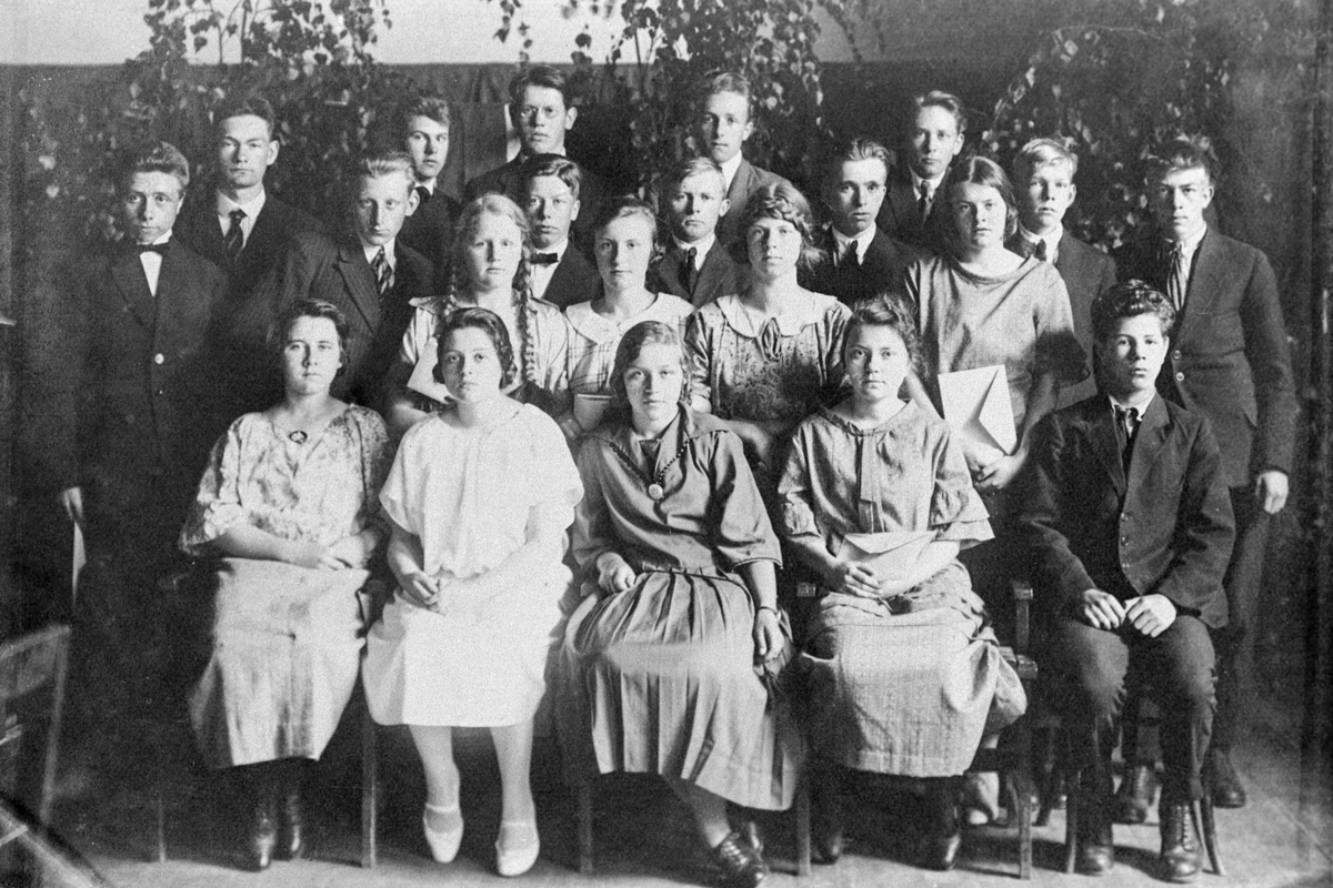 Klasse på mellomskulen - Kraftmuseet / DigitaltMuseum