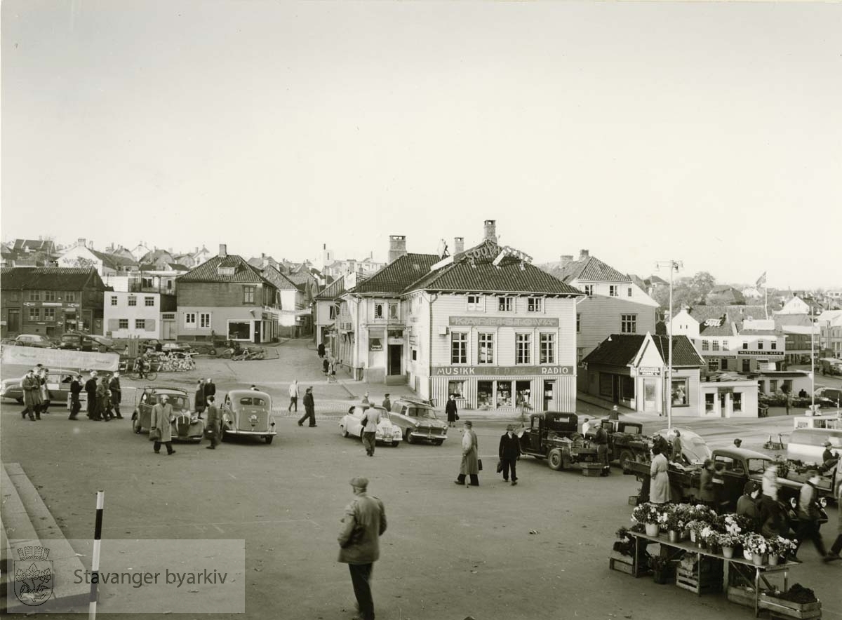 Torget - Stavanger byarkiv / DigitaltMuseum