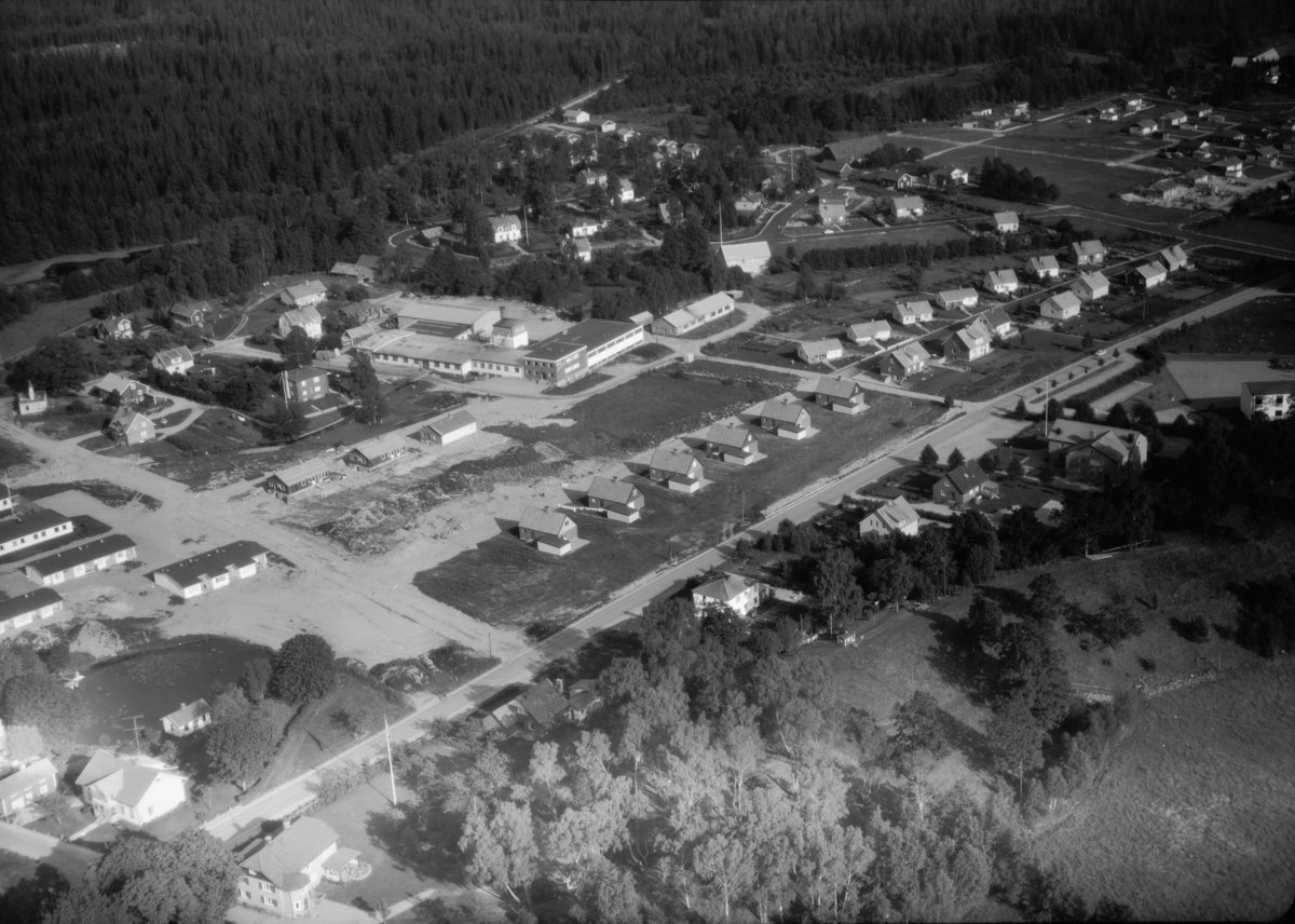 Flygfoto över Bor i Värnamo kommun, Jönköpings län. 1189 / 1966 ... Flygfoto över Bor i Värnamo kommun, Jönköpings län. 1189 / 1966 ...