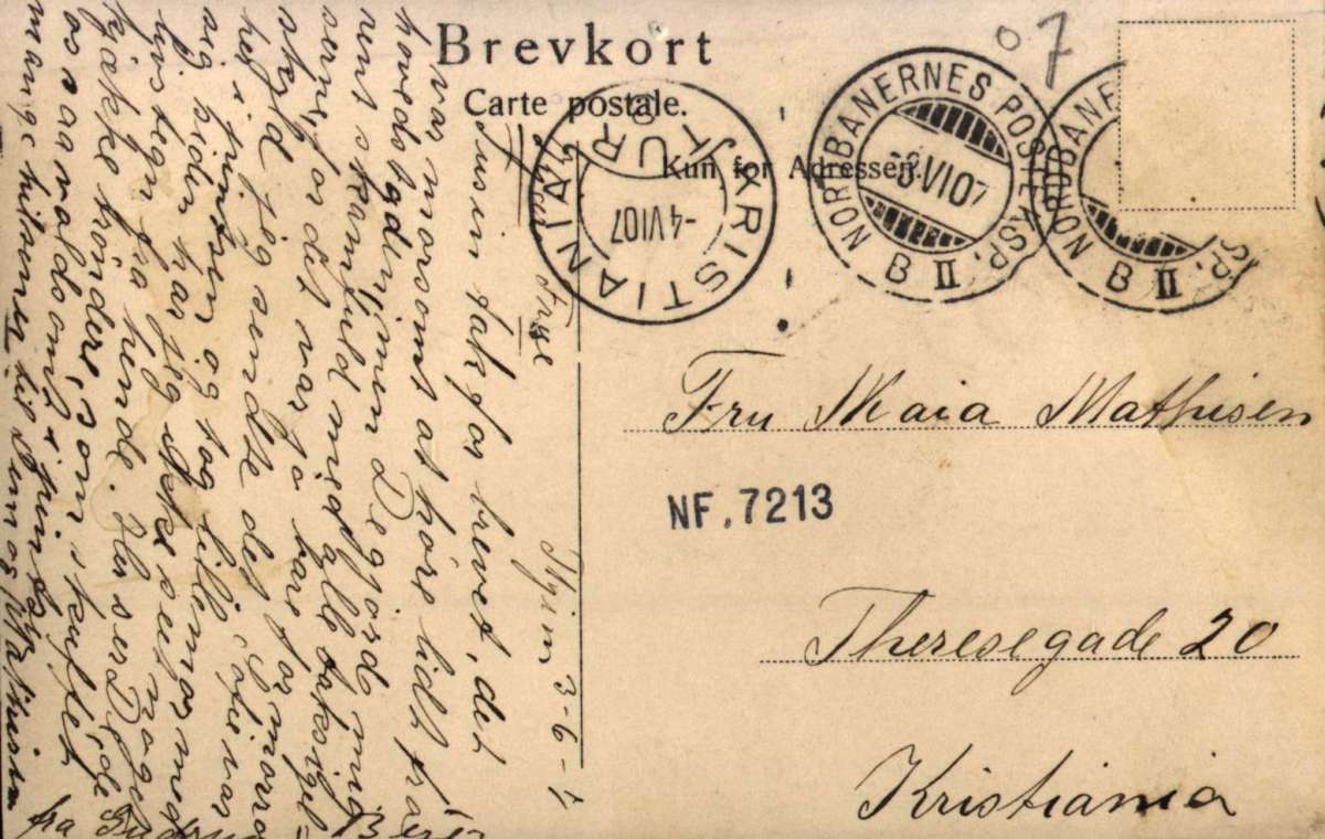 Postkort. Menn som turner. Tekst på kortet "Fra turnstevnet paa Hamar ...