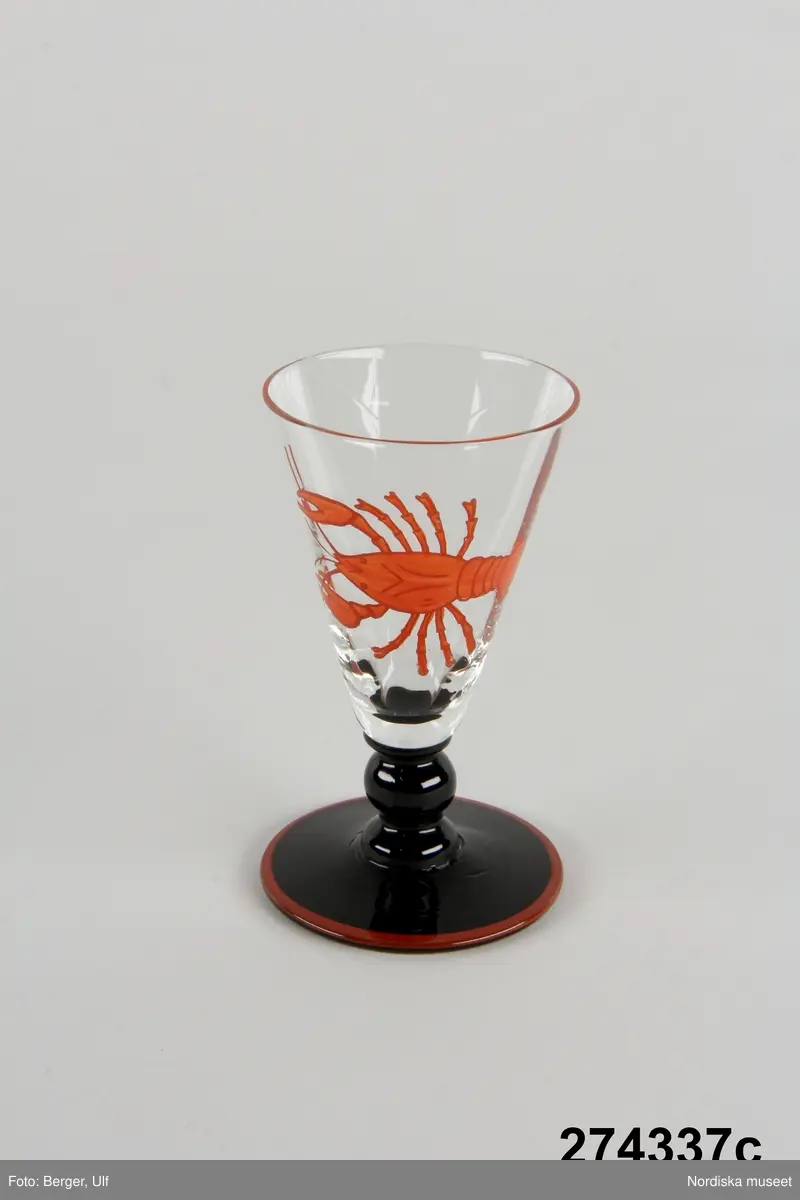 Snapsglas - Nordiska museet / DigitaltMuseum