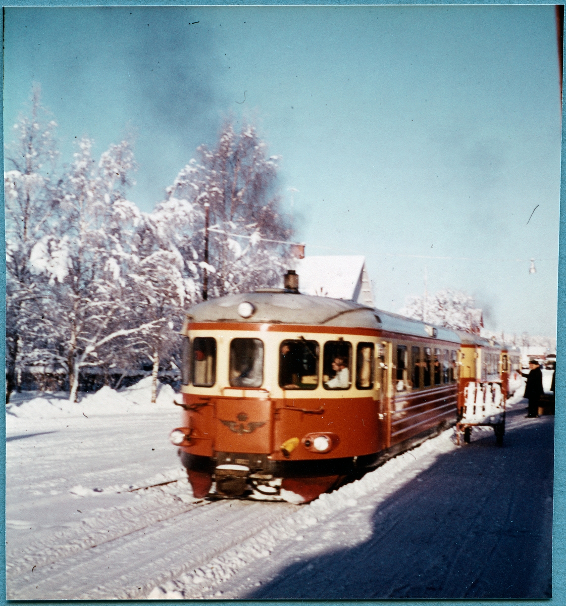 Rälsbuss Statens Järnvägar, SJ YBo6 1002. - Järnvägsmuseet / DigitaltMuseum