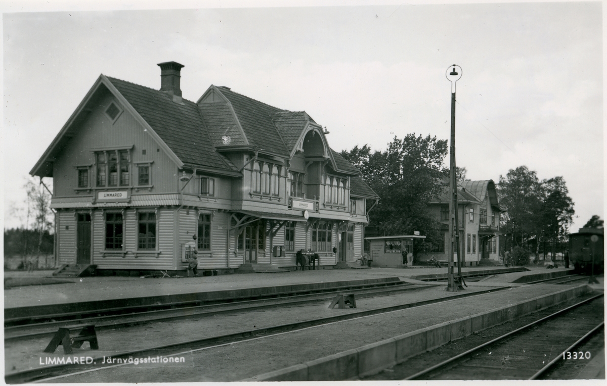 Limmared järnvägsstation. - Järnvägsmuseet / DigitaltMuseum