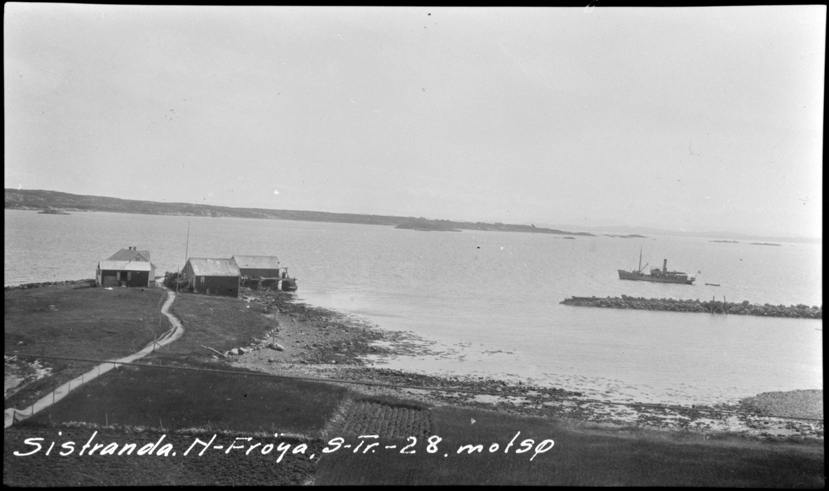 Sistranda, Frøya. - Museet kystens arv / DigitaltMuseum