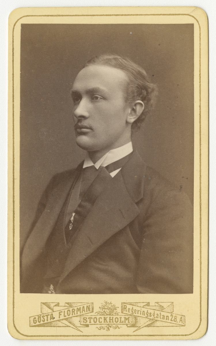 Porträtt av Carl Erik Axelsson Leijonhufvud, officer vid Södermanlands ...