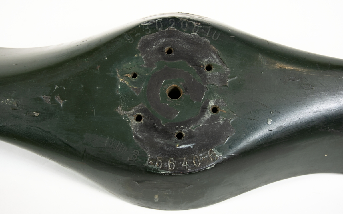 Flygplanspropeller - Flygvapenmuseum / DigitaltMuseum