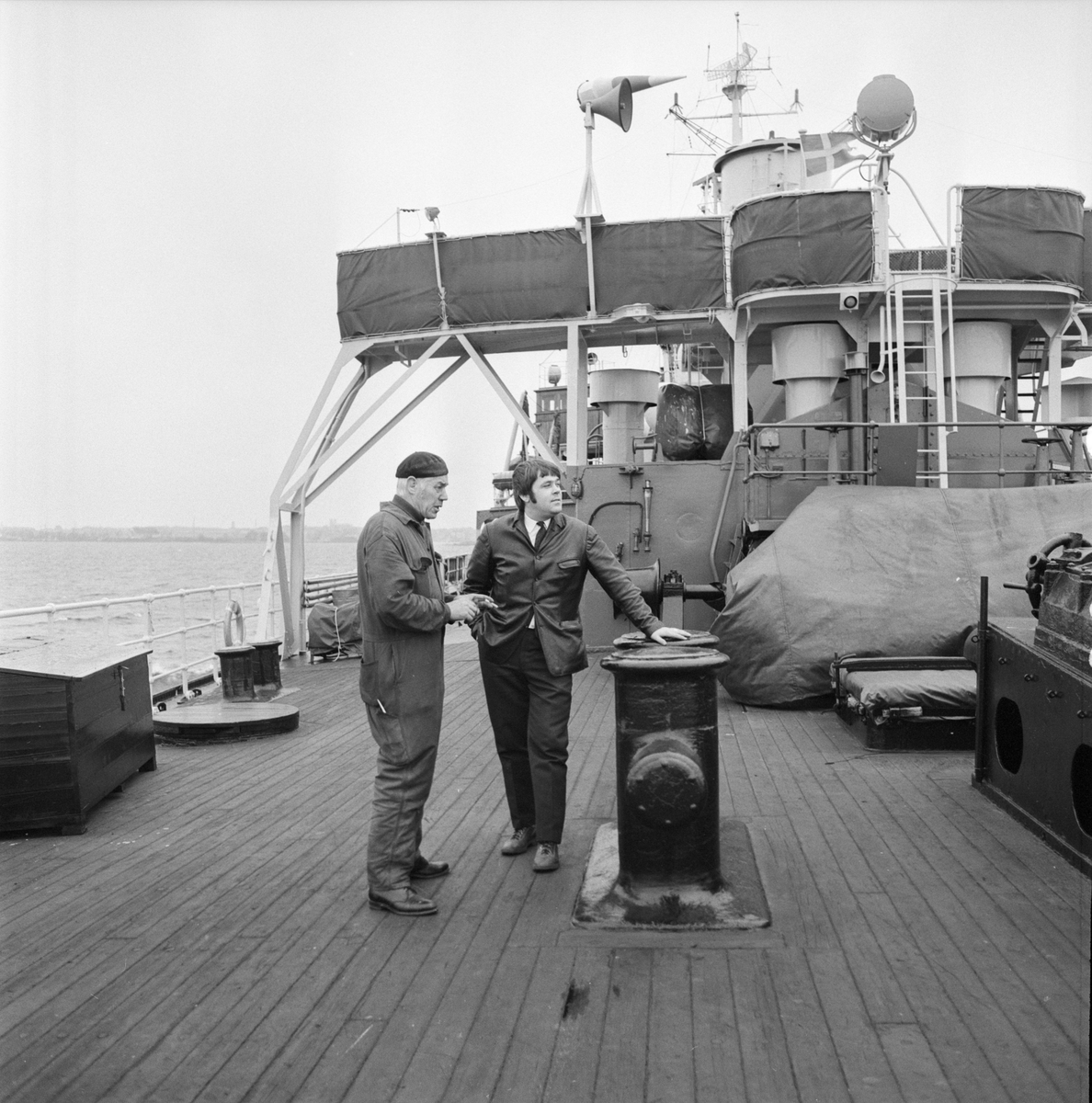 Provtur med isbrytaren Ymer (varvet runt) - Marinmuseum / DigitaltMuseum