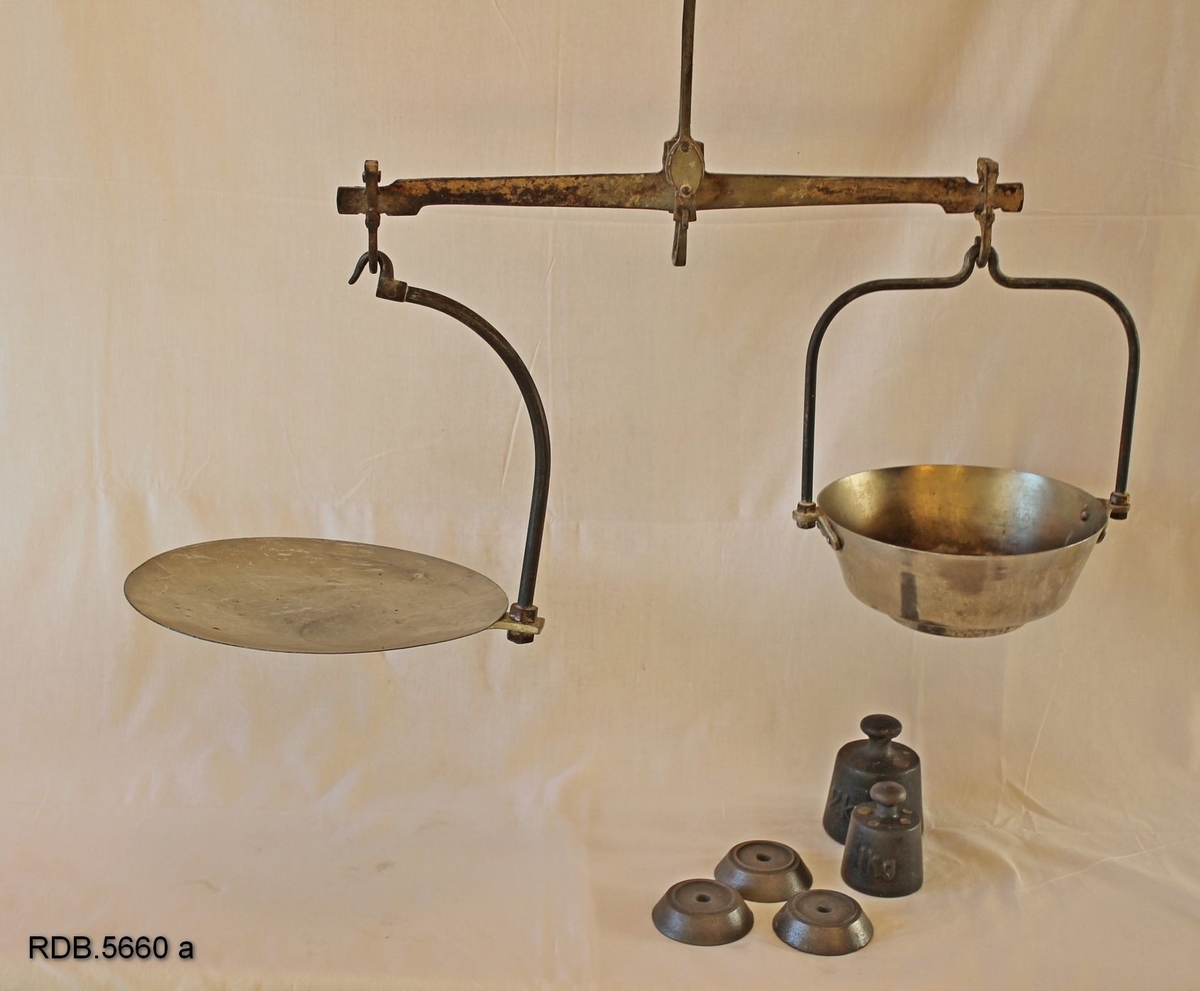 Vekt - Rindal Skimuseum / DigitaltMuseum