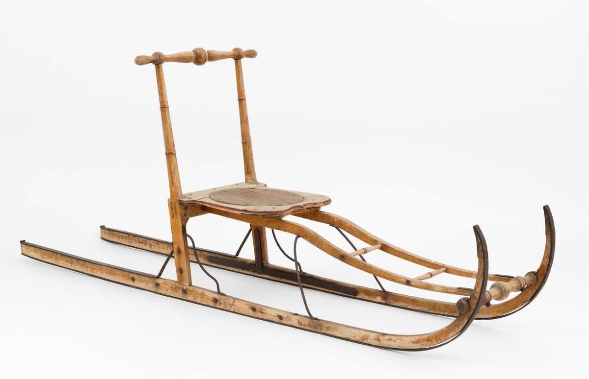 Spark - Anno Norsk skogmuseum / DigitaltMuseum