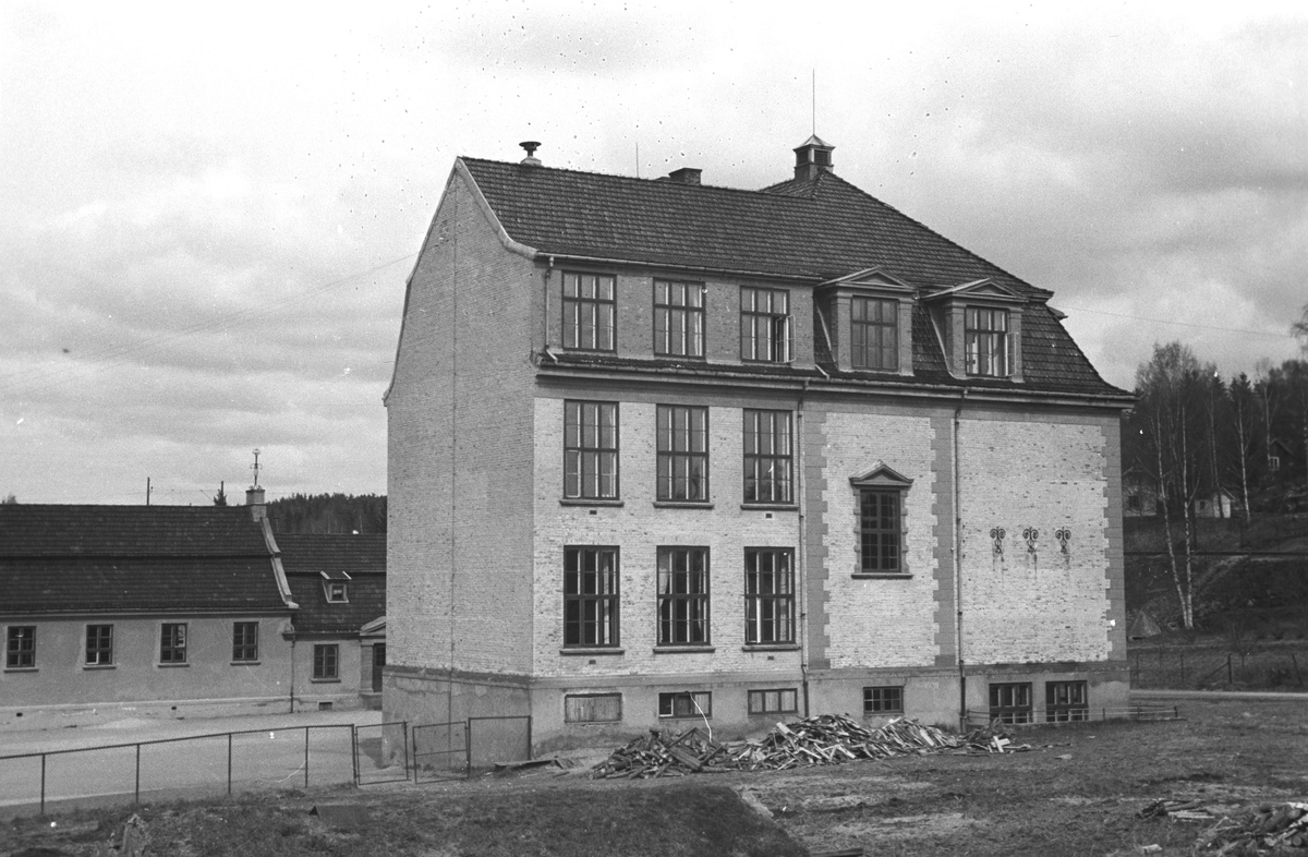 Greverud Skole - Museene i Akershus / DigitaltMuseum