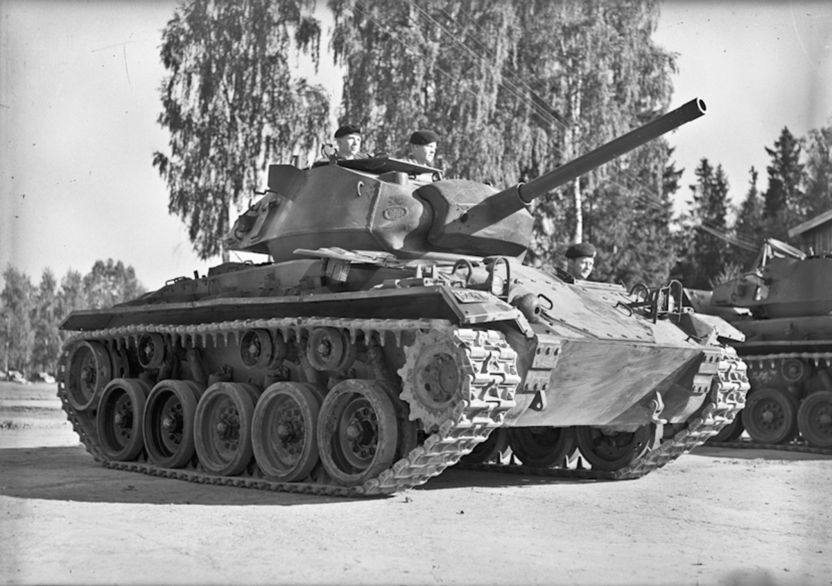 Panservogn / stridsvogn. 21.08.2013: Stridsvognen er en M24 Chaffee ...